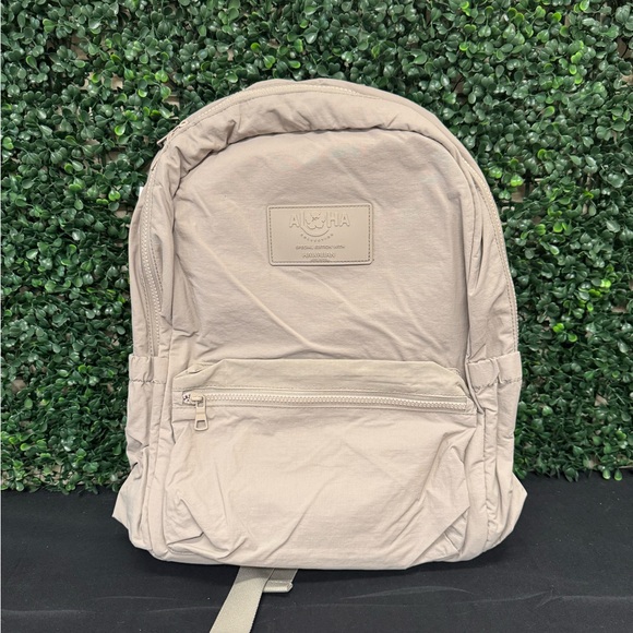 ALOHA Collection | Bags | Aloha Collection Hawaiian Air Keep It Light ...